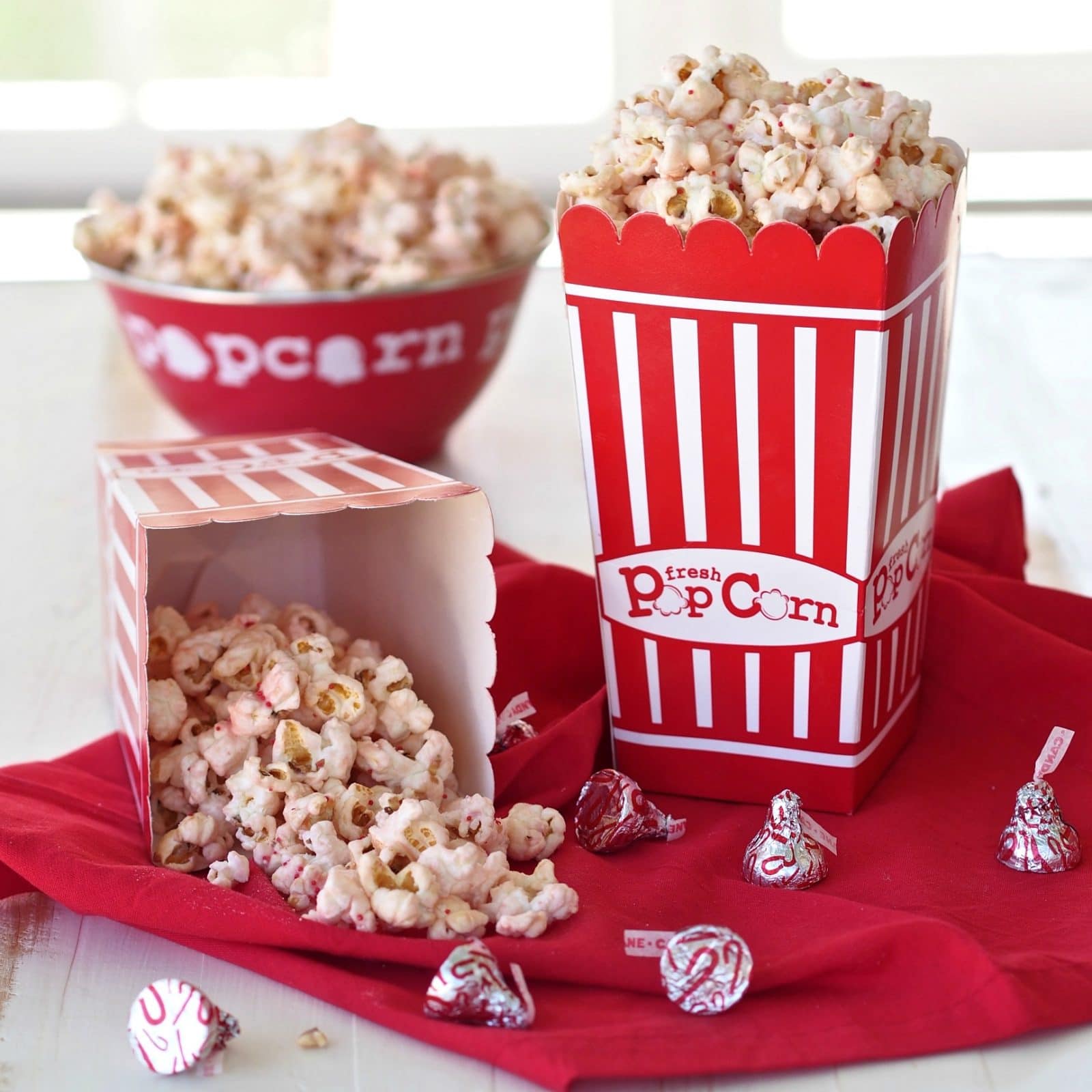 White Chocolate Peppermint Popcorn